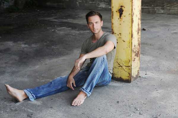 Hire Male MC Berlin - Book Event Hosts | Scarlett Entertainment Germany