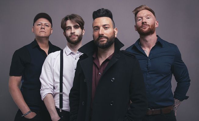 Hire UK Party Cover Band | Scarlett Entertainment