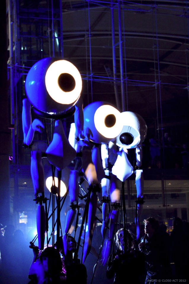 Hire Walkaround I Puppets | Unique Corporate Entertainment ...