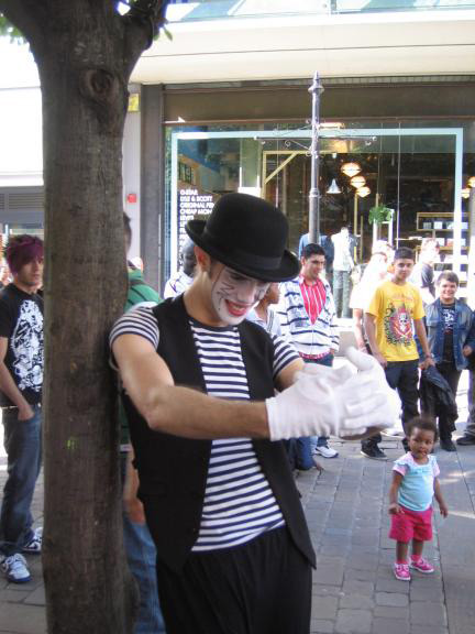 Hire Professional Mime Artist | Comedy Mime Artist | Classic Mime Act