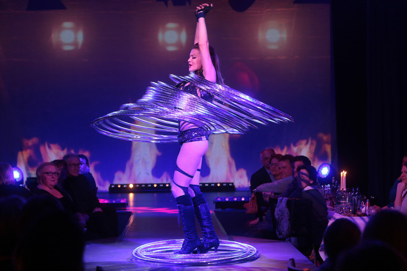 Hire Hula Hoop Performer UK| Unique Corporate Event Entertainment ...