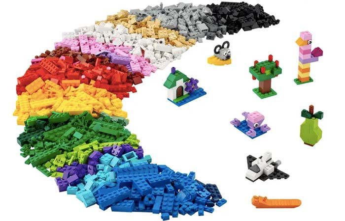 Book Virtual Lego® Building Workshops | Scarlett Entertainment