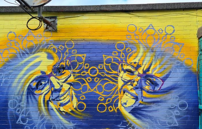 Hire Female Graffiti Artist UK | Scarlett Entertainment