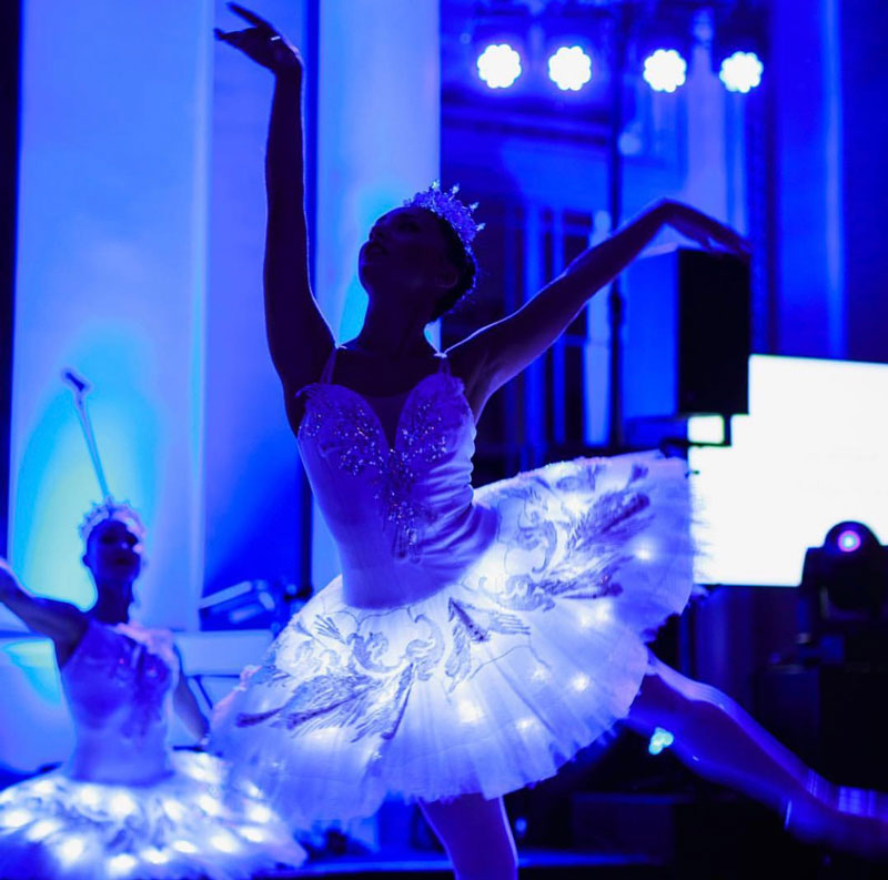 Book LED Ballerinas London – LED Ballet Show | Scarlett Entertainment