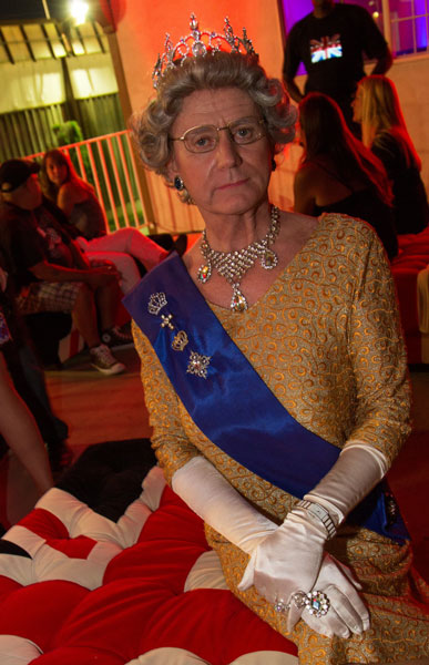 Queen Elizabeth II Act – Hire British Royal Lookalike | Scarlett ...