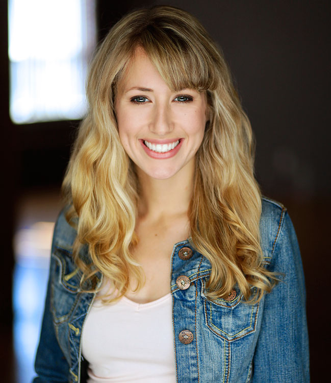 Prenota Cantante Jazz di Toronto - Vocalista Femminile | Scarlett ...