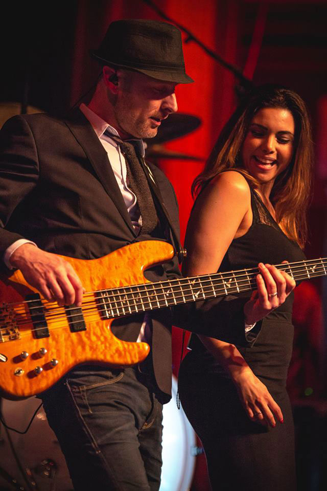 Covers Band Amsterdam | Dutch Party Band | Corporate Party Band Holland