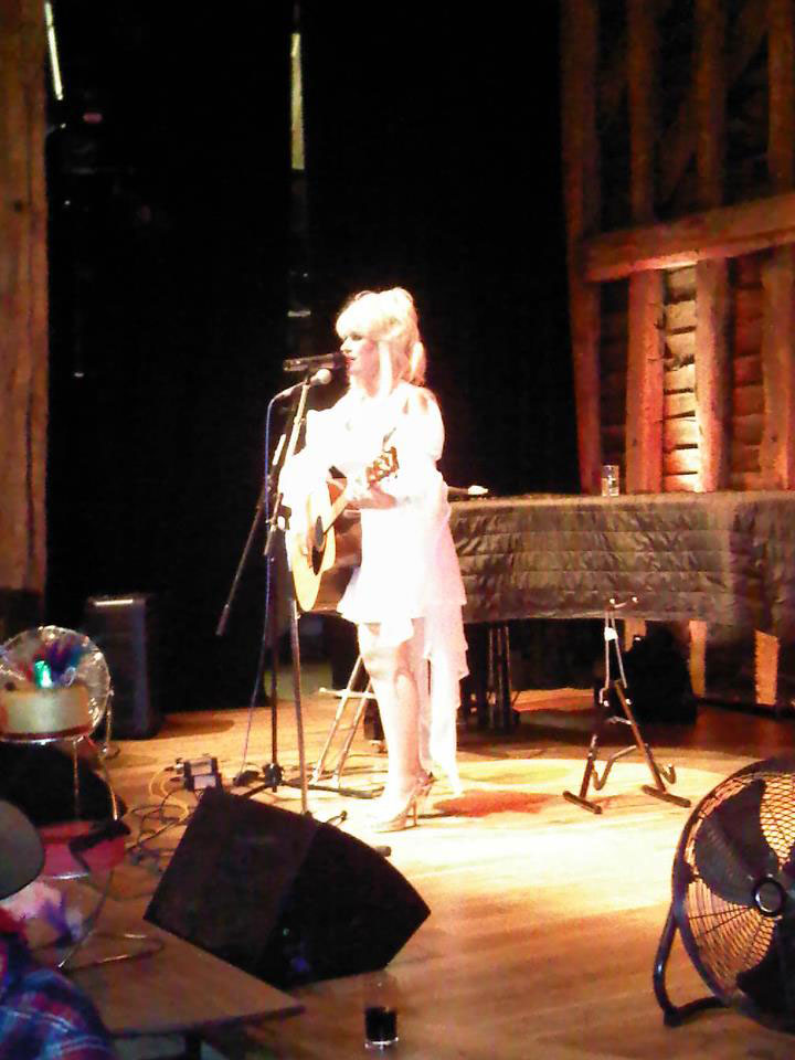 Dolly Parton Tribute - Country Music Tribute | Scarlett Entertainment USA