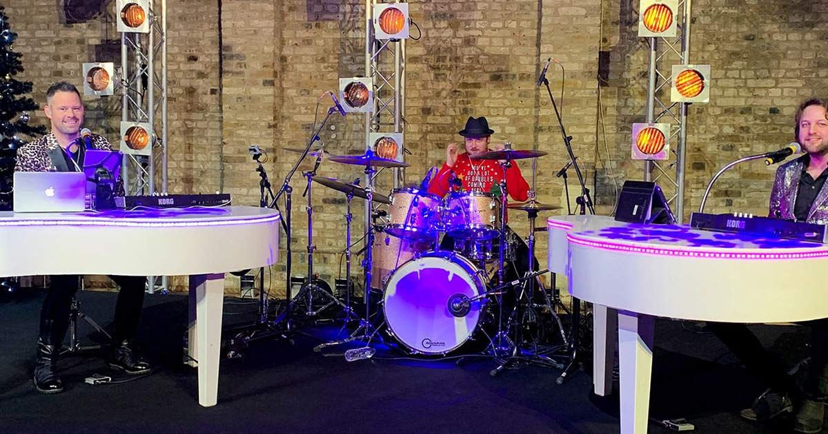 Virtual Entertainment | Hybrid Event | Scarlett Entertainment