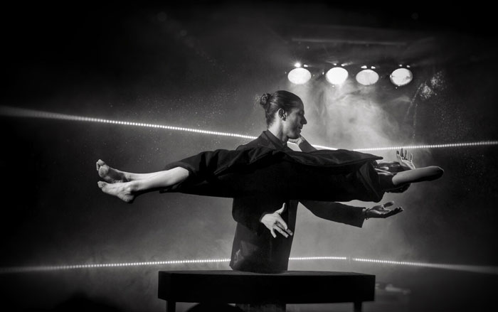 Hire Magician Rome - Magic Show Rome | Corporate Entertainment Italy