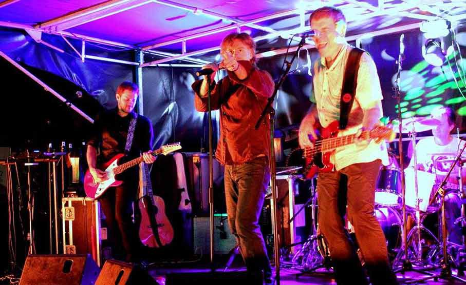 Hire Our Pop, Rock & Disco Cover Band | Scarlett Entertainment