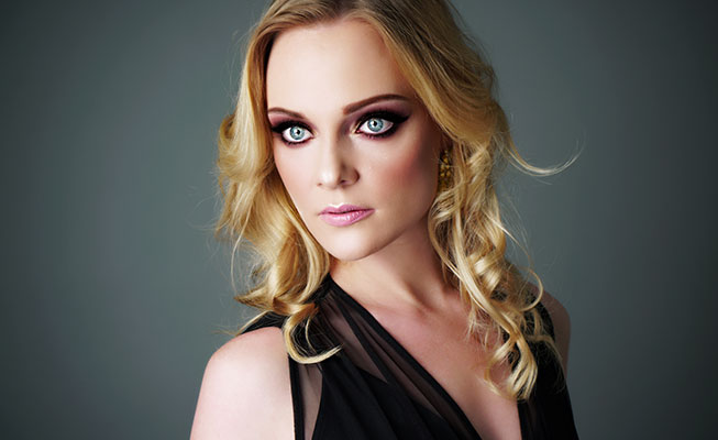 Talented Soprano London - Classical Female Vocalist | Scarlett ...