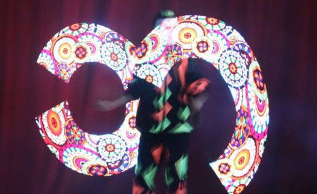 Book LED Poi Performer Japan | Scarlett Entertainment