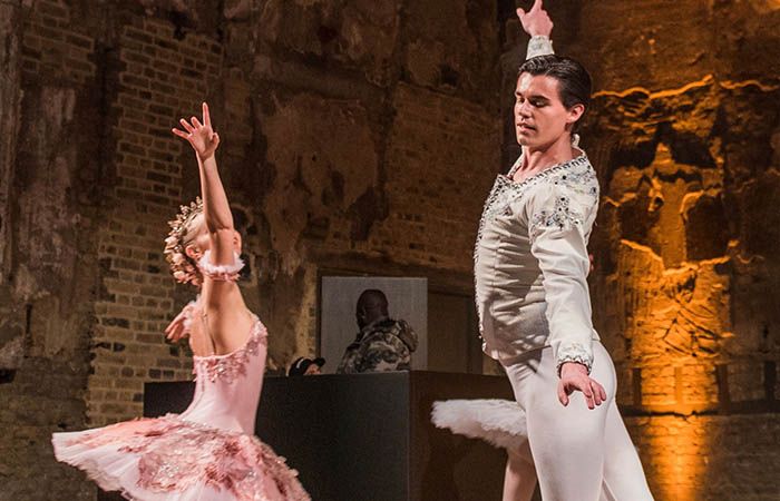 Hire Nutcracker Ballerinas - Christmas Show | Scarlett Entertainment London