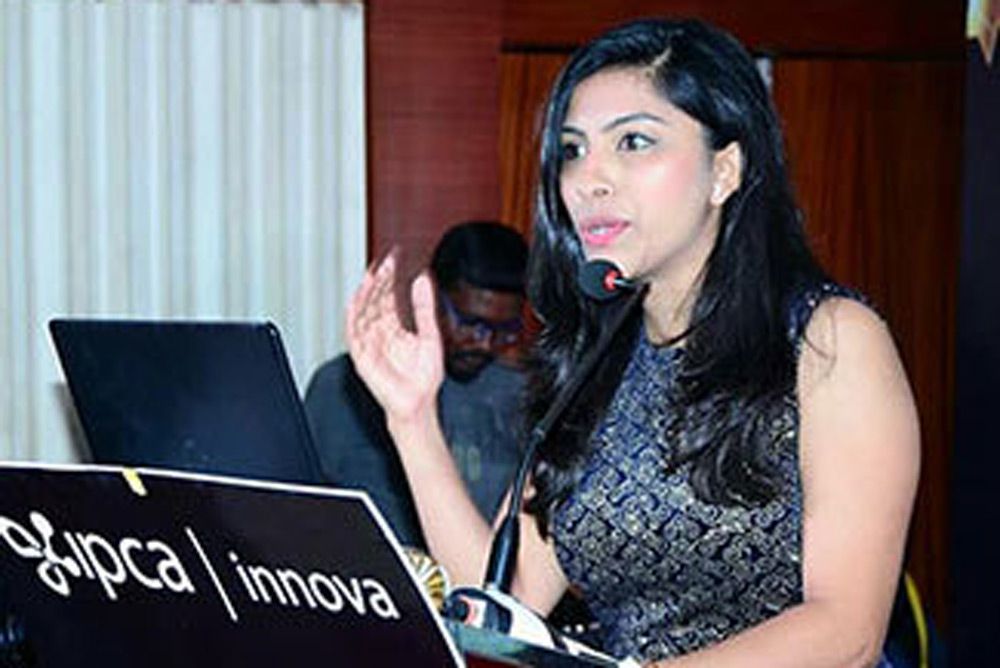 Book Now Female Emcee Bangalore | Scarlett Entertainment