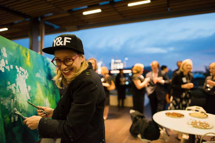 Australian Female Speed Painter - Book Interactive Speed Painting | Sydney