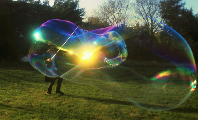 Amazing Interactive Bubble Show - Bubble Magician | Bubble Performer