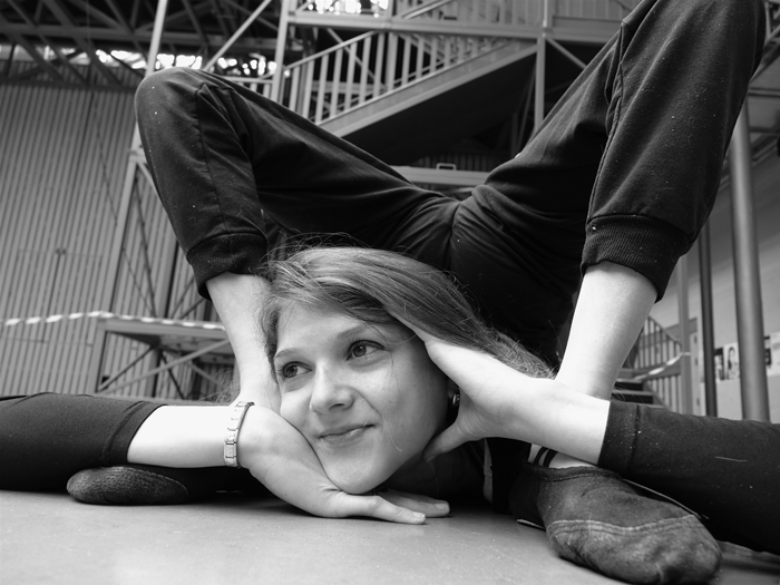 Contortion Act - Circus Contortionist | Book Contortionist Paris