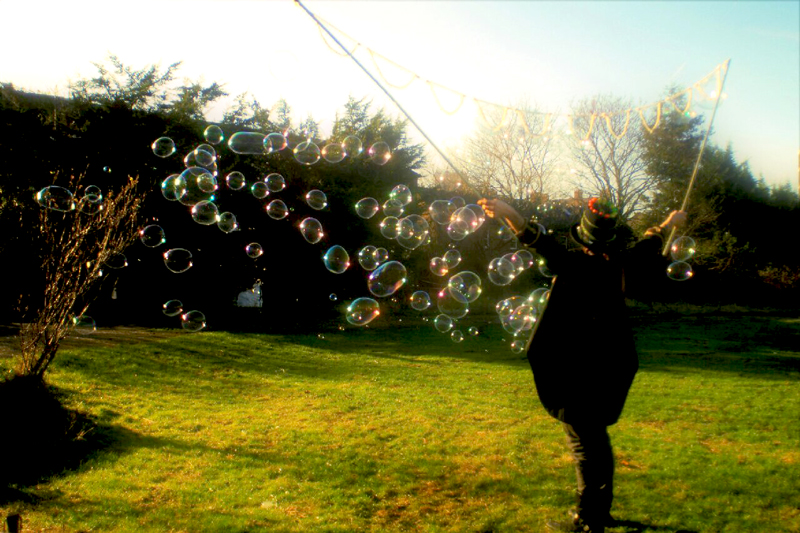 Amazing Interactive Bubble Show - Bubble Magician | Bubble Performer