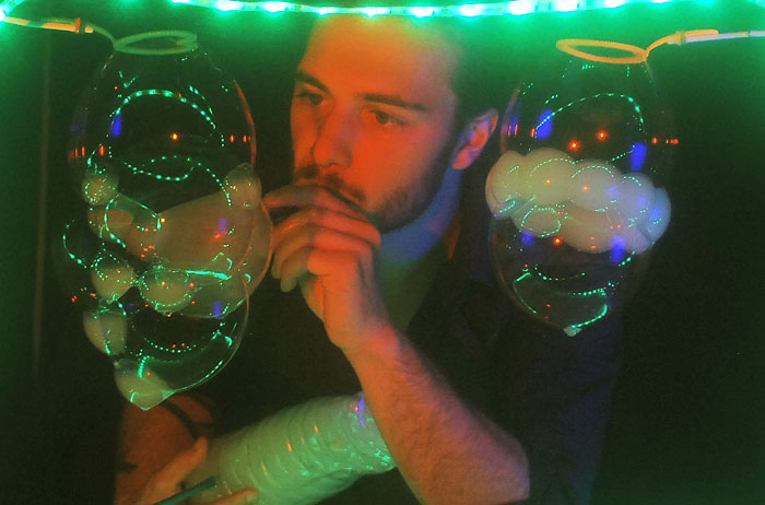 Amazing Interactive Bubble Show - Bubble Magician | Bubble Performer