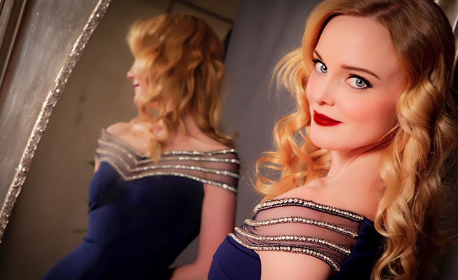 Talented Soprano London - Classical Female Vocalist | Scarlett ...