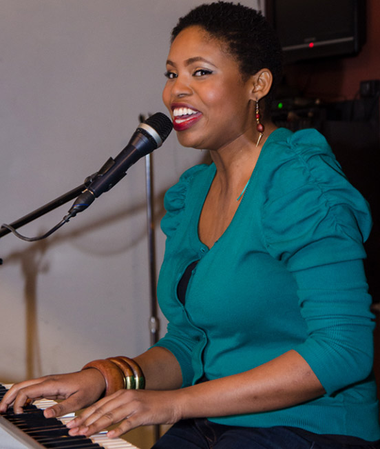 Hire Female Vocalist New York – Book Vocalist & Pianist | Scarlett ...