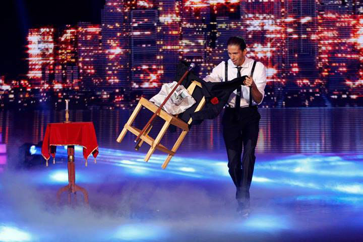 Hire Magician Rome - Magic Show Rome | Corporate Entertainment Italy