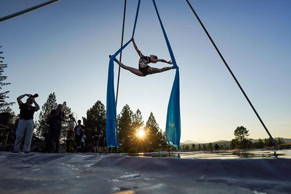 Book Cirque Aerial Freestanding Rig | Scarlett Entertianment